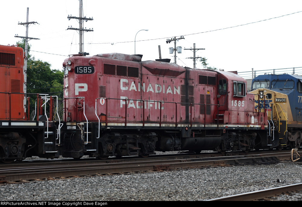 CP 1585